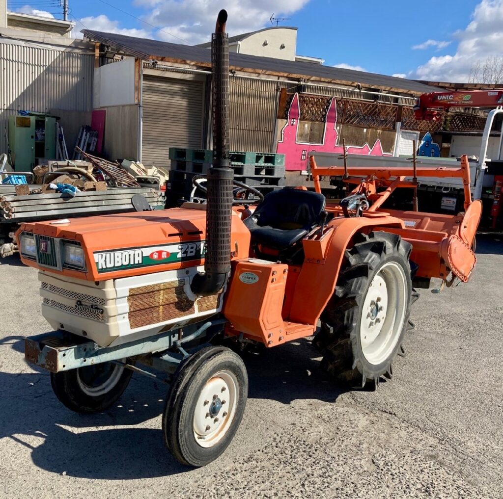 クボタ トラクター 2駆 B1702を買取させて頂きました！ - 【公式】農機具市番館 ｜どんな農機具でも高額買取します